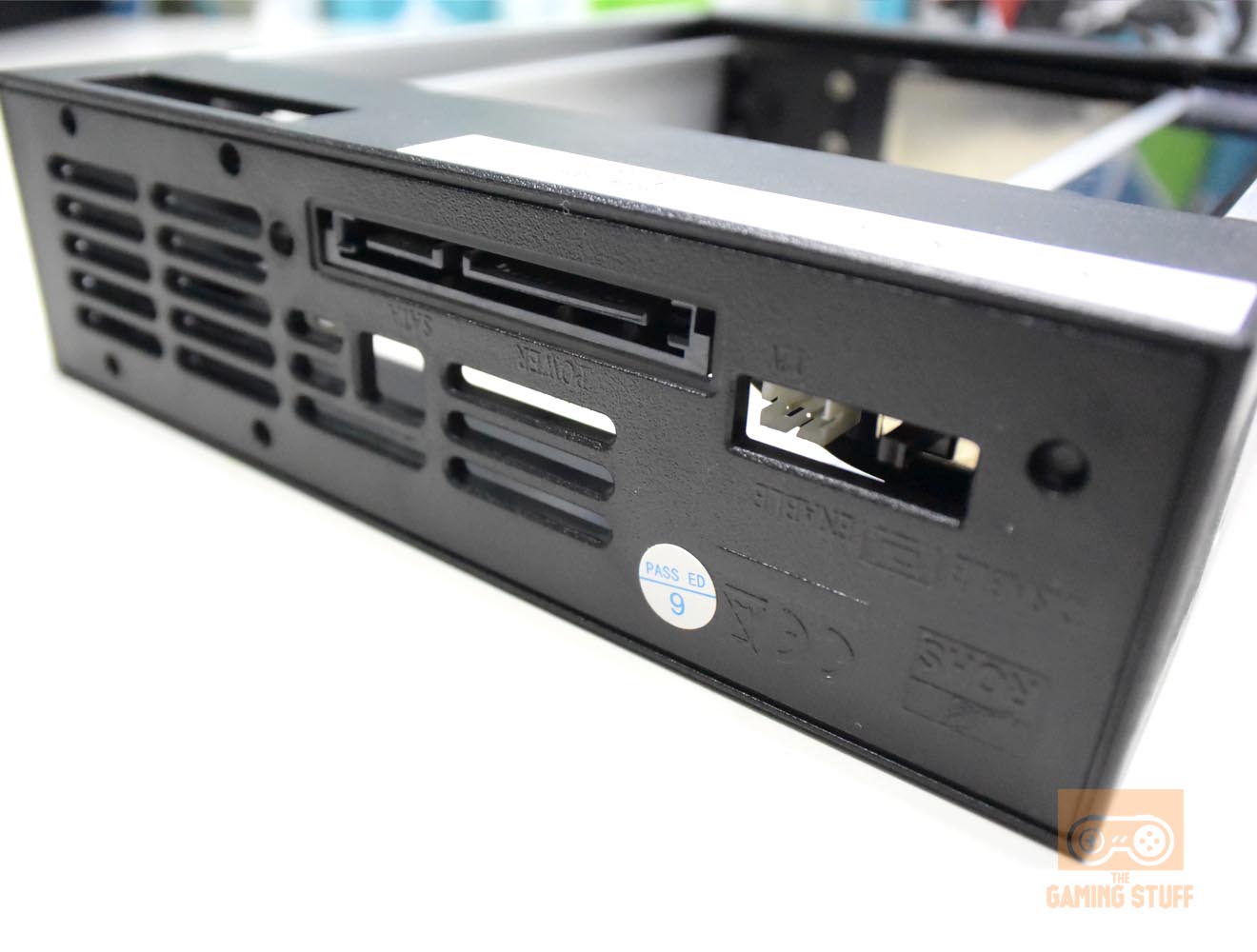 SilverStone FS301 Hot-Swappable Drive Bay Review - The Gaming Stuff